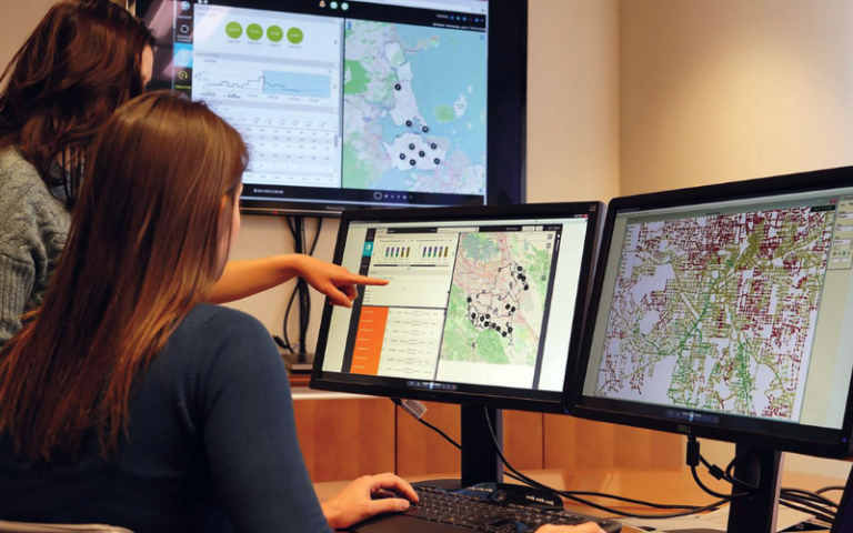 How Is Professional Industry GIS Training Different From Academic GIS ...